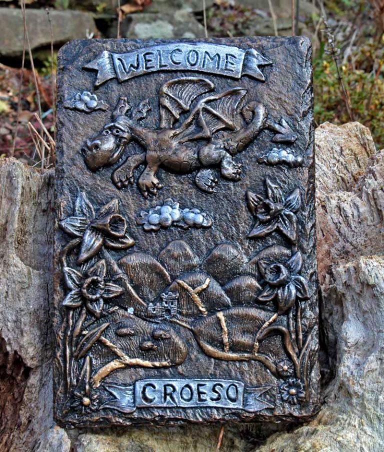 Welsh Dragon Croeso Welcome Plaque - bronzed finish. - Spirit of the ...